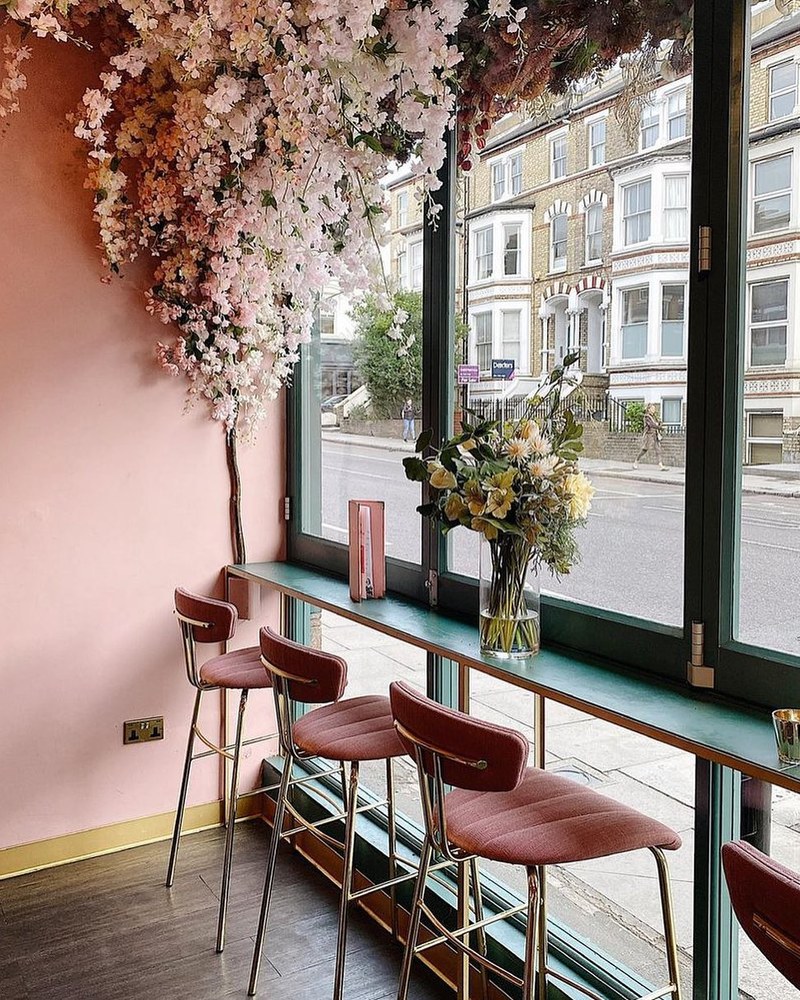 Best Cocktail Bars in Clapham this Pingmas!