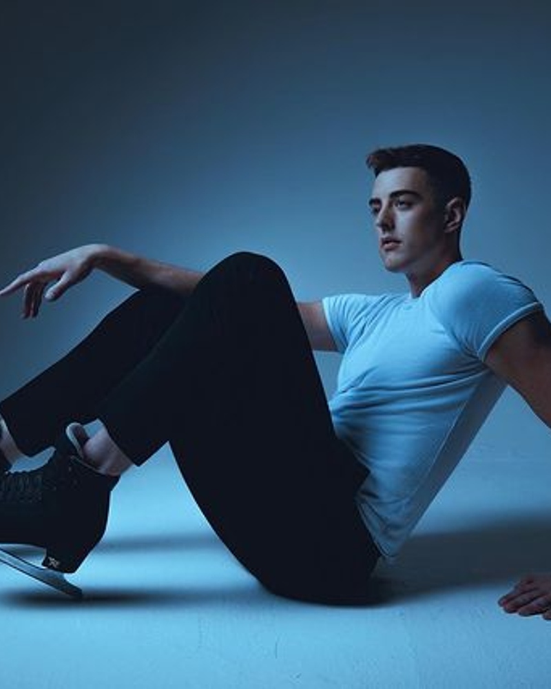 The Pingfluence Plug - Dancing On Ice's Colin Grafton